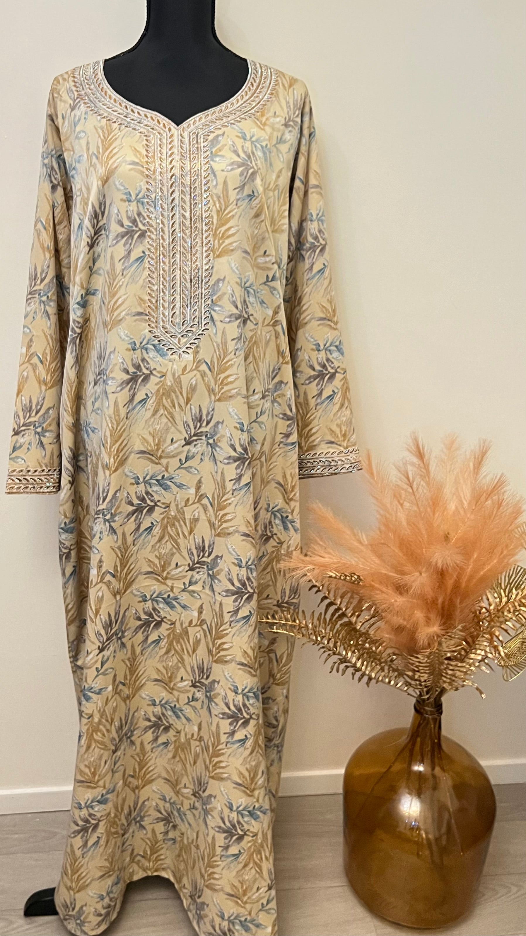 MAKHAWER SAHARA beige – el-assala-collection