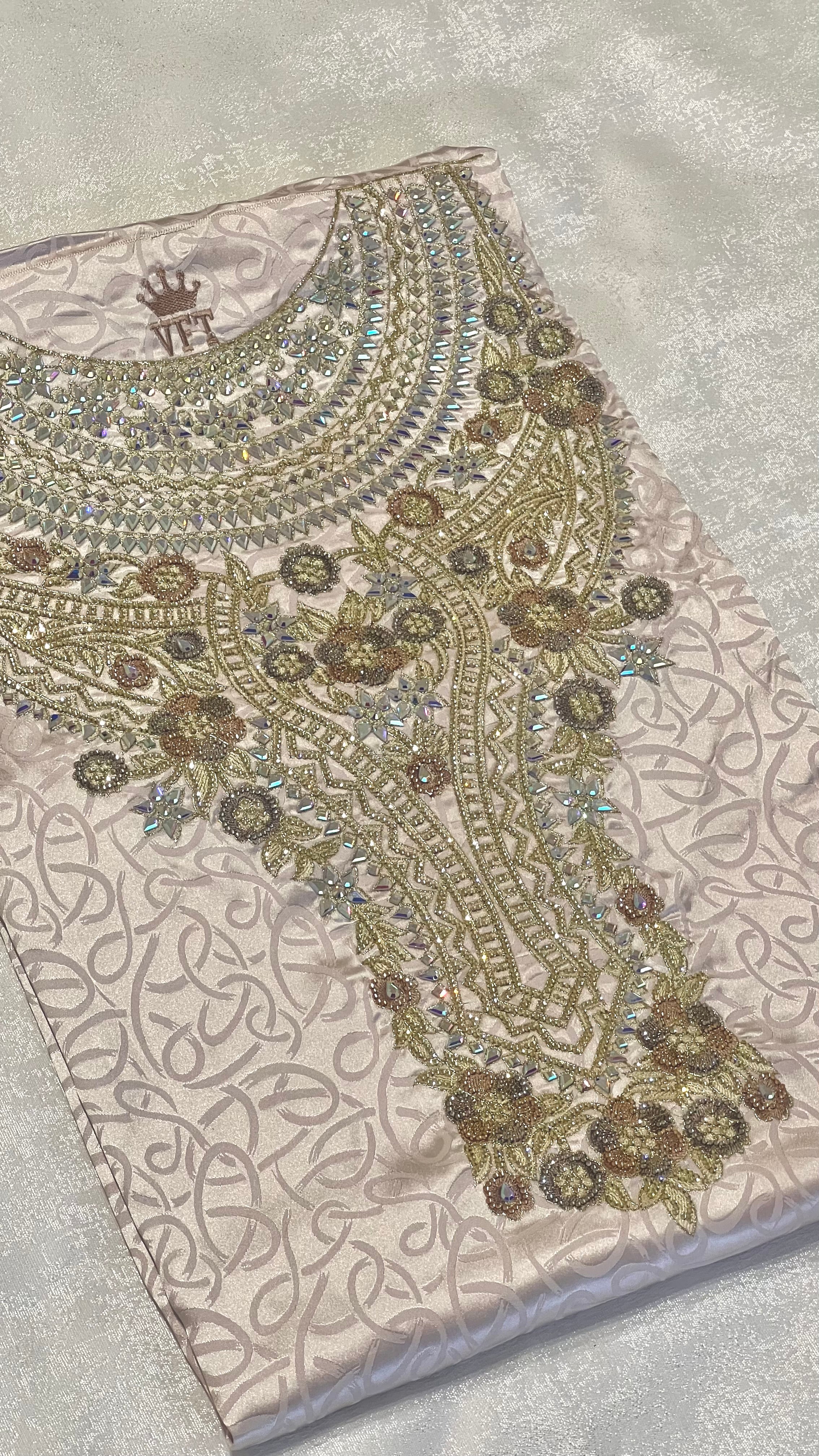 MAKHAWER Luxury Jacquard Blanc cassé – el-assala-collection