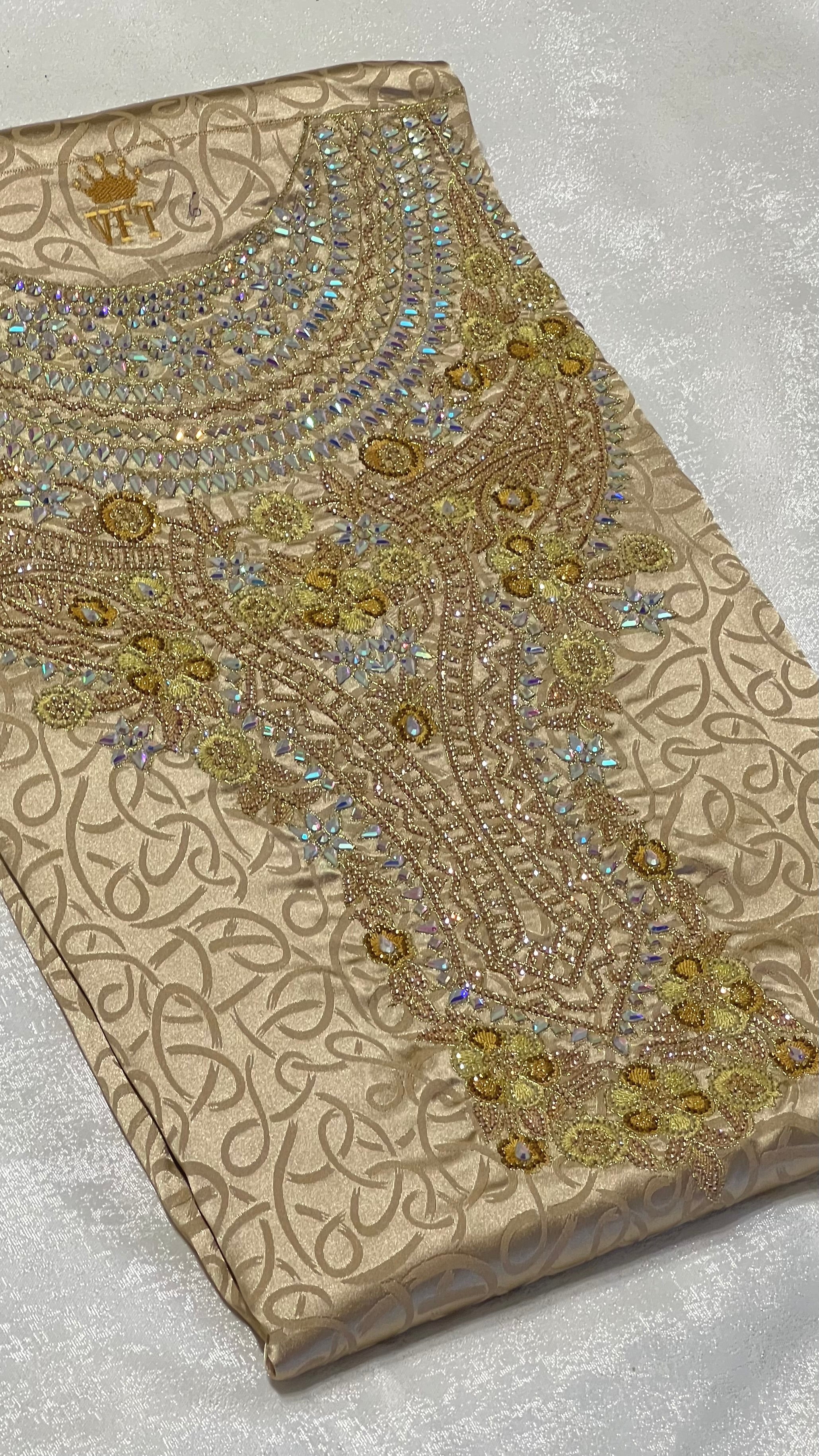 MAKHAWER Luxury Jacquard Doré – el-assala-collection